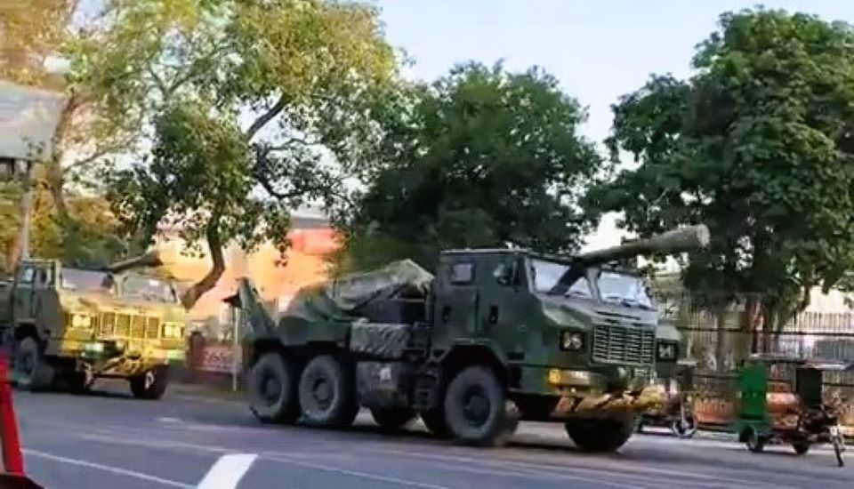 Pakistan Deploys Chinese SH-15 Howitzers Along LoC, Escalating ...