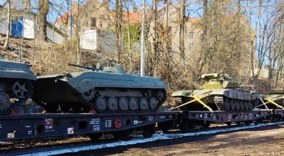 Czech Republic Completes Transfer of T-72M1 Tanks to Ukraine — A ...