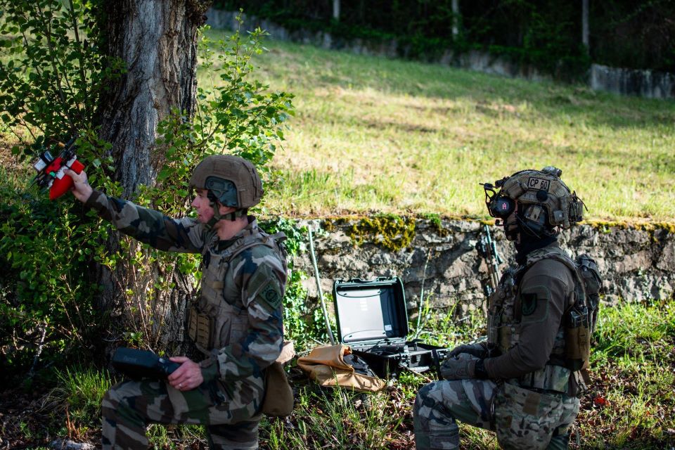 French Paratroopers Embrace Ukraine-Inspired FPV Drone Warfare