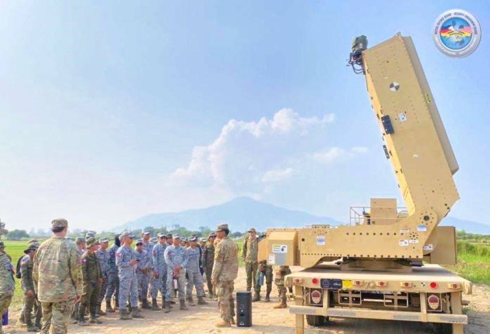 U.S. Unleashes High-Power Microwave Weapon Near China During Joint ...