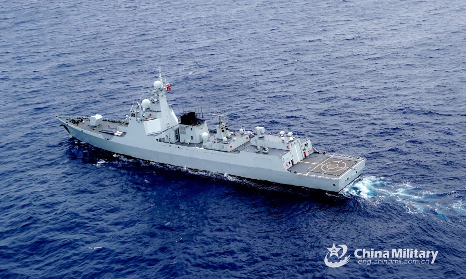 Type 052D Destroyer: China’s New Type 052D Destroyer Symbolizes PLA ...